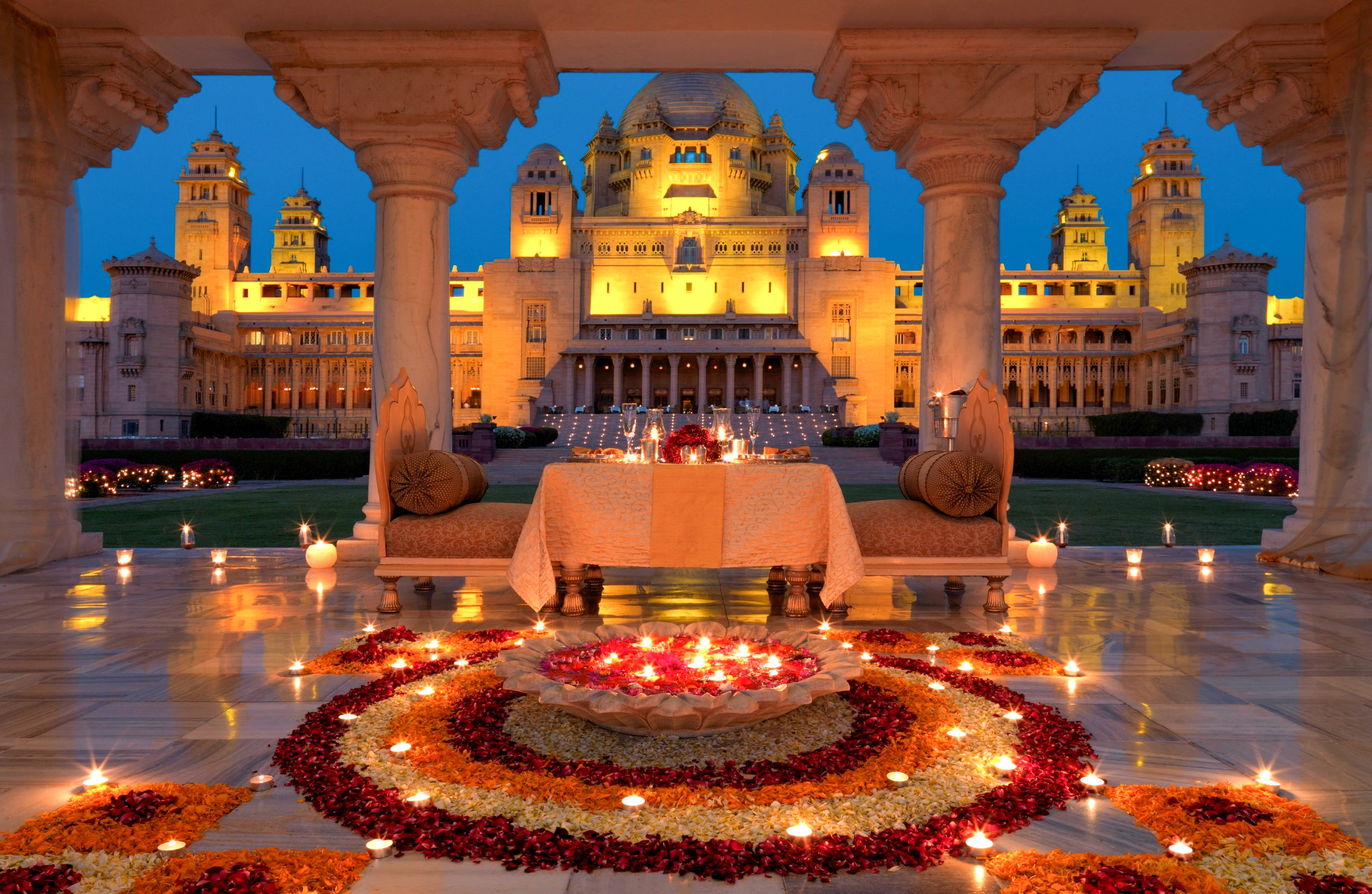 Celebrate the popular Indian festival Diwali with tajawal