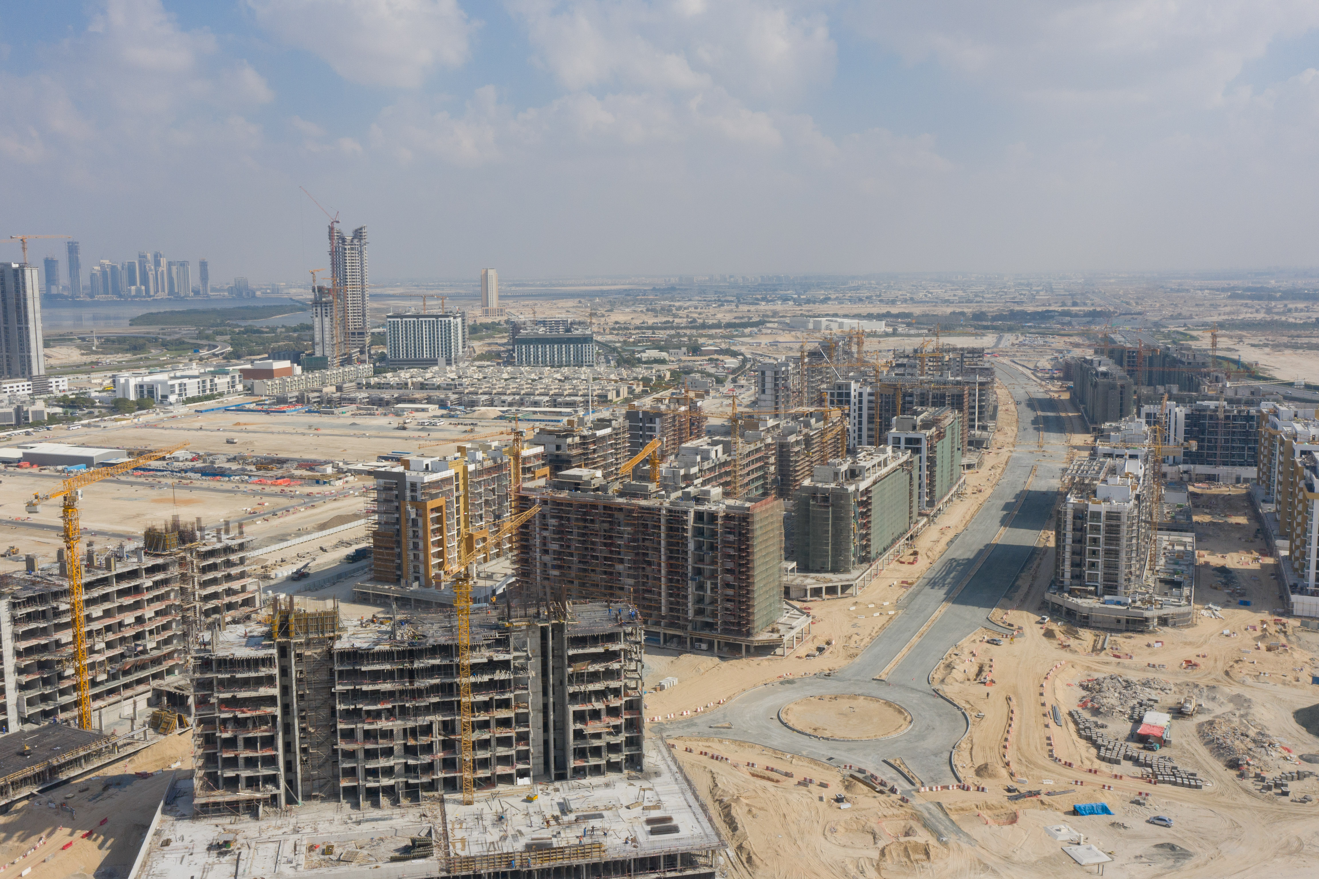 Azizi Developments Marks 64% Completion Of Riviera Phase 1
