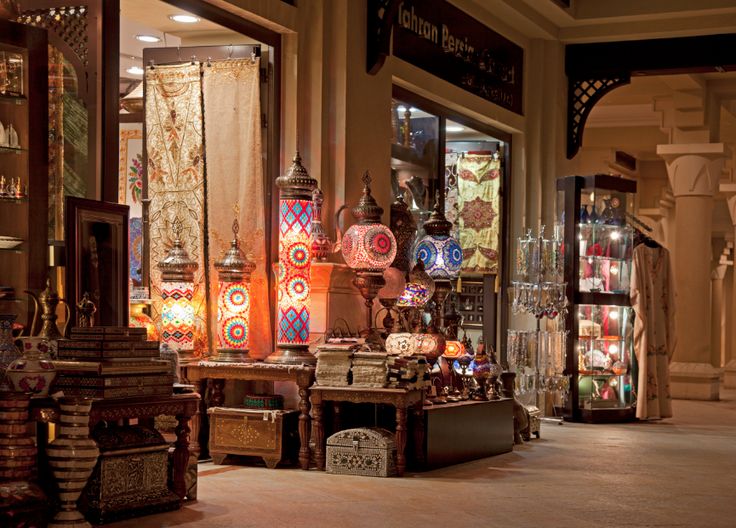 Discover Emirates' Traditional Side in Old Dubai