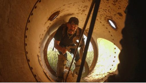 Discovery Channels Venom Hunters Debuts in the Middle East on July 12