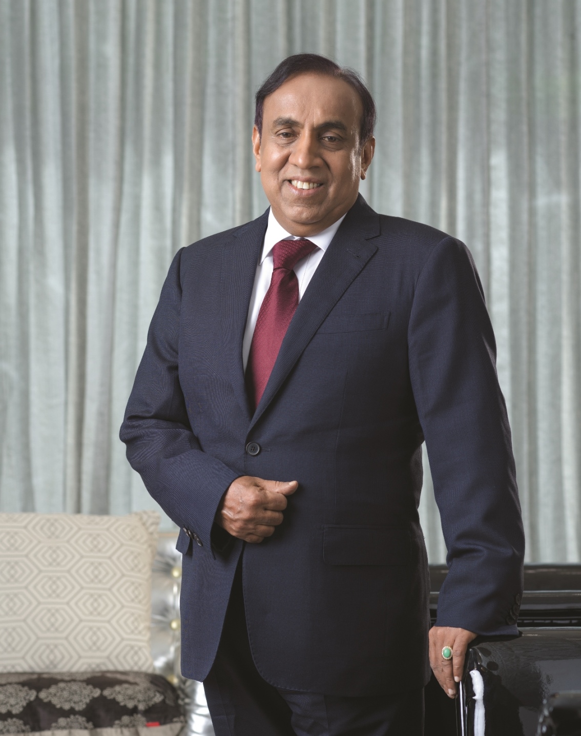 Dr Ravi Pillai tops list of 13 Keralites in Arabian Business Top 50 ...