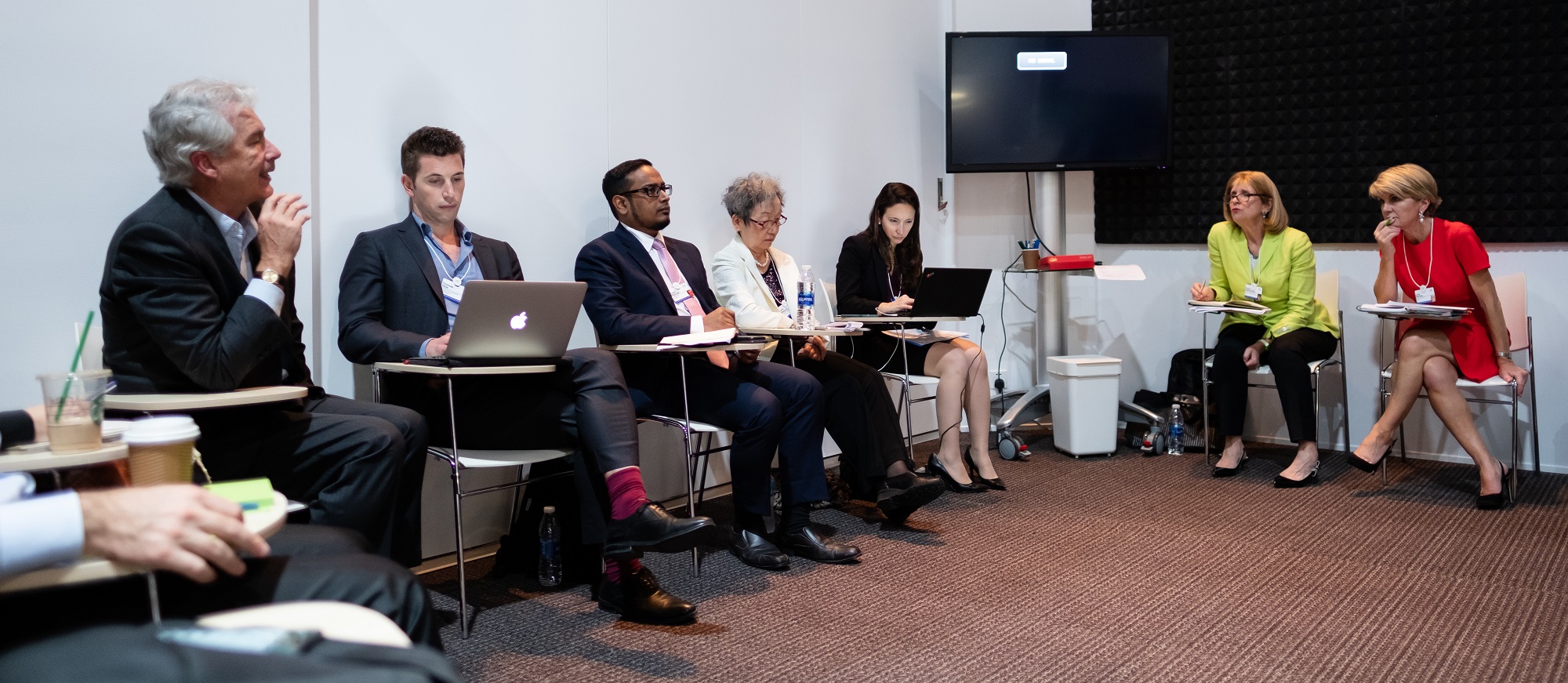 Global Future Councils Draw Future Geopolitical Map of Multifaceted System
