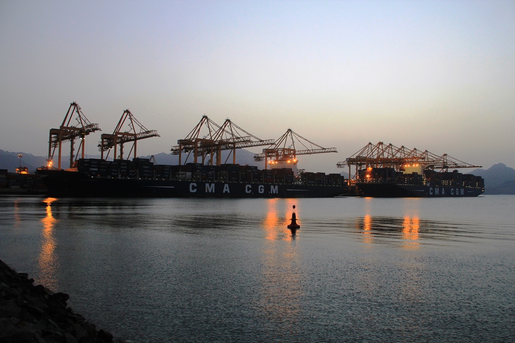 Khorfakkan Container Terminal receives largest vessel so far