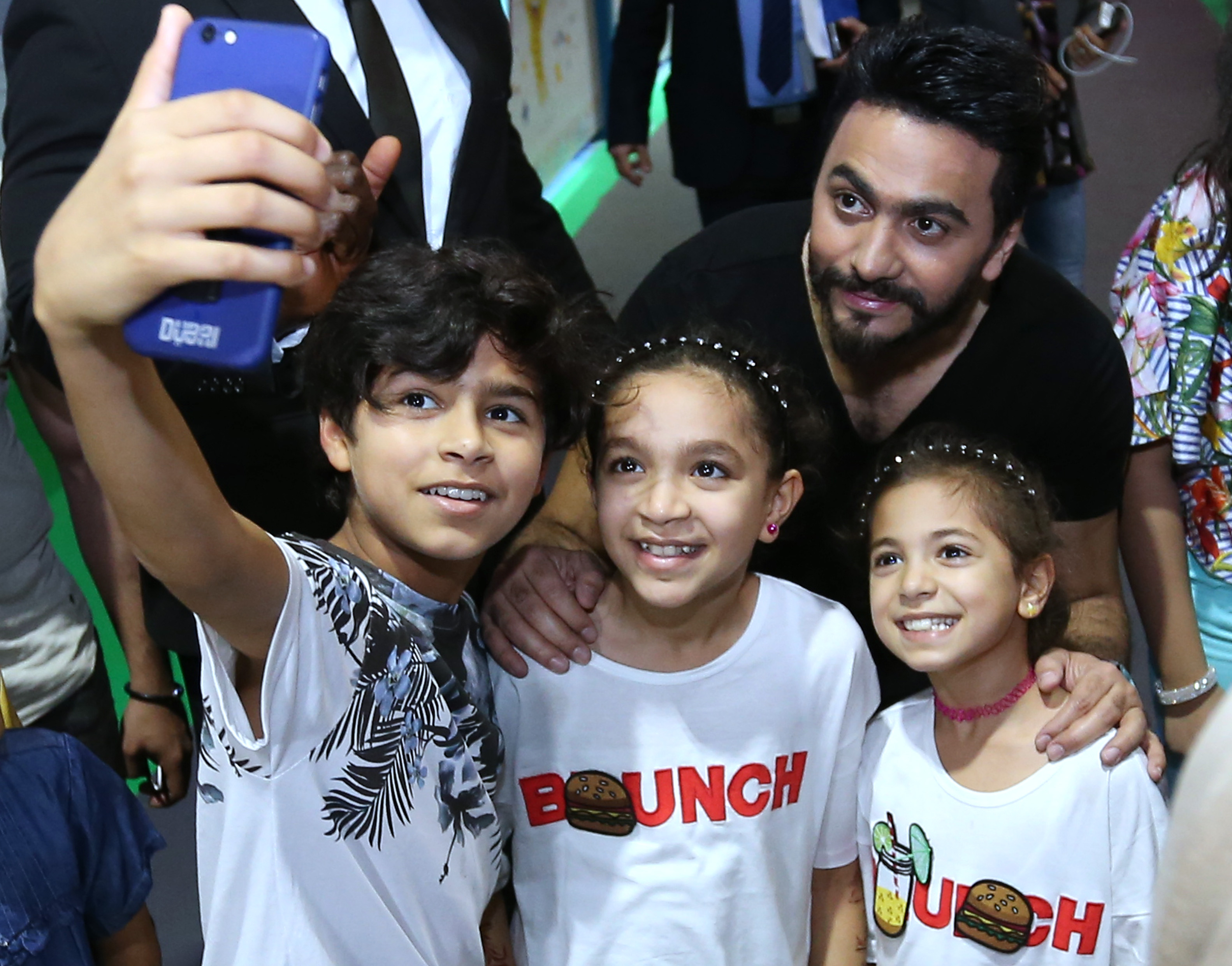 Modhesh World Hosts Multi-talented Egyptian Artist Tamer Hosny