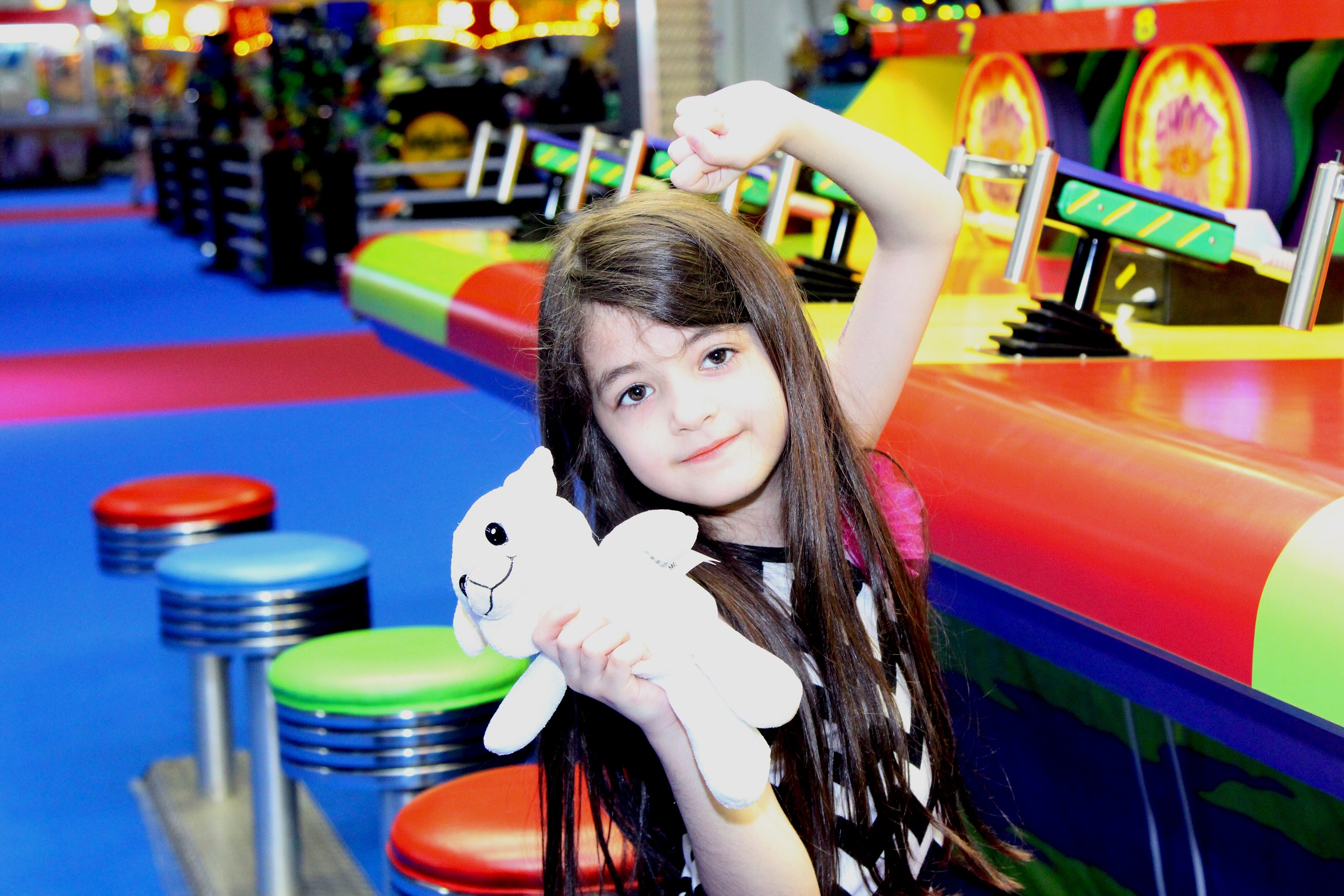 Modhesh World Kid of the Day Jawahir Al Thani poses for the camera